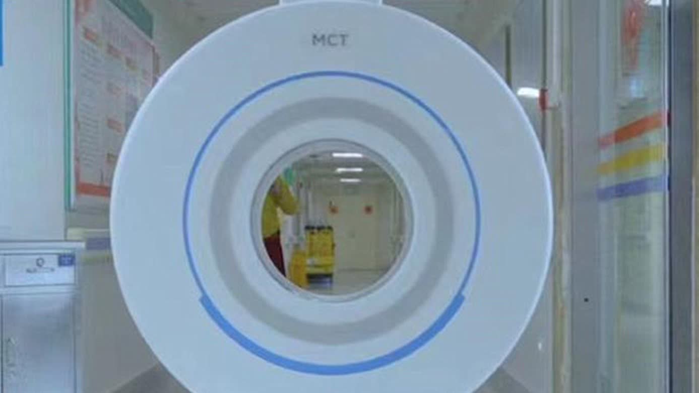 全球首台「小型智能機械人移動CT」亮相成都 - 神州 - 香港文匯網