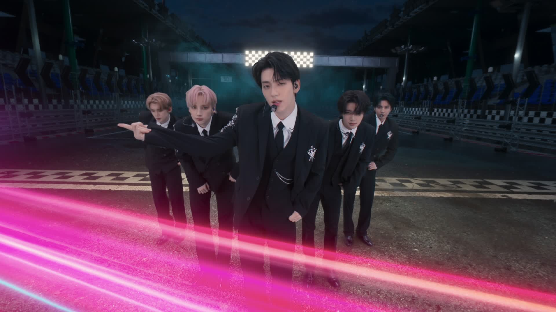 英皇戲院呈獻韓國人氣男團TXT VR演唱會第二季 - 娛樂 - 香港文匯網